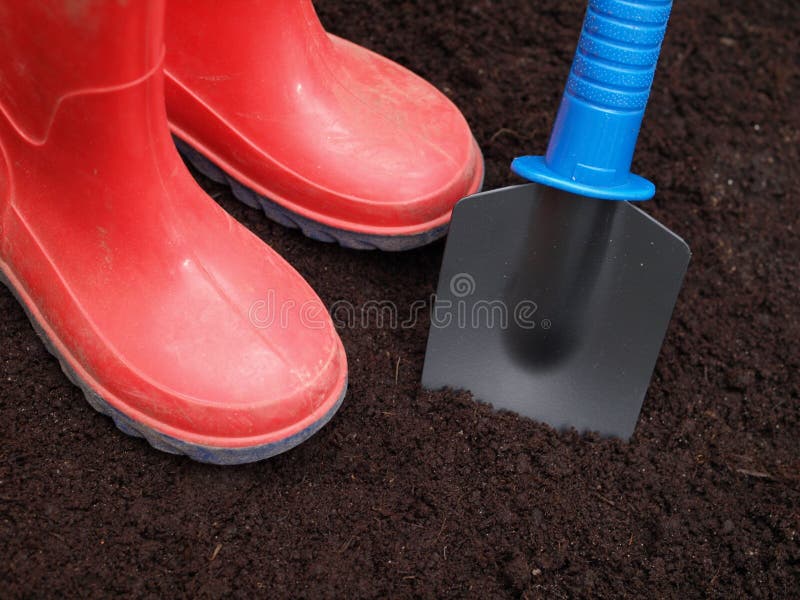 Digging the hole stock image. Image of wellingtons, spring - 24414317