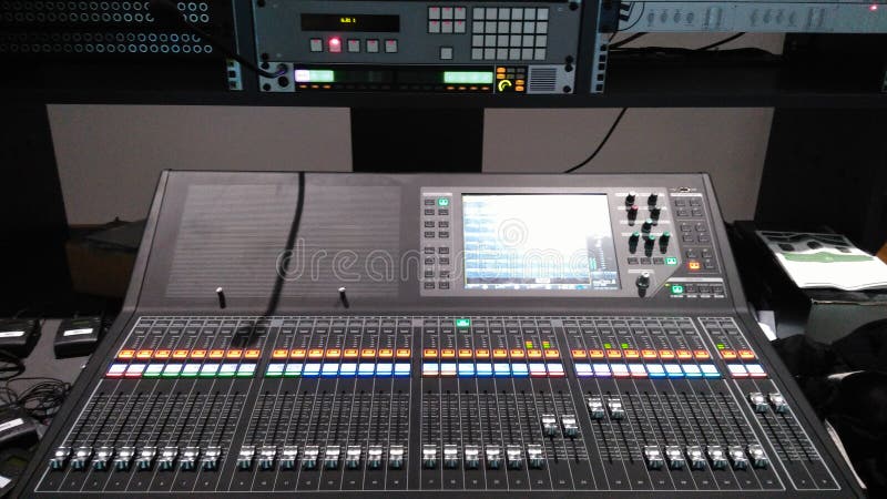 1,255 Modern Professional Digital Mixing Console Stock Photos - Free ...