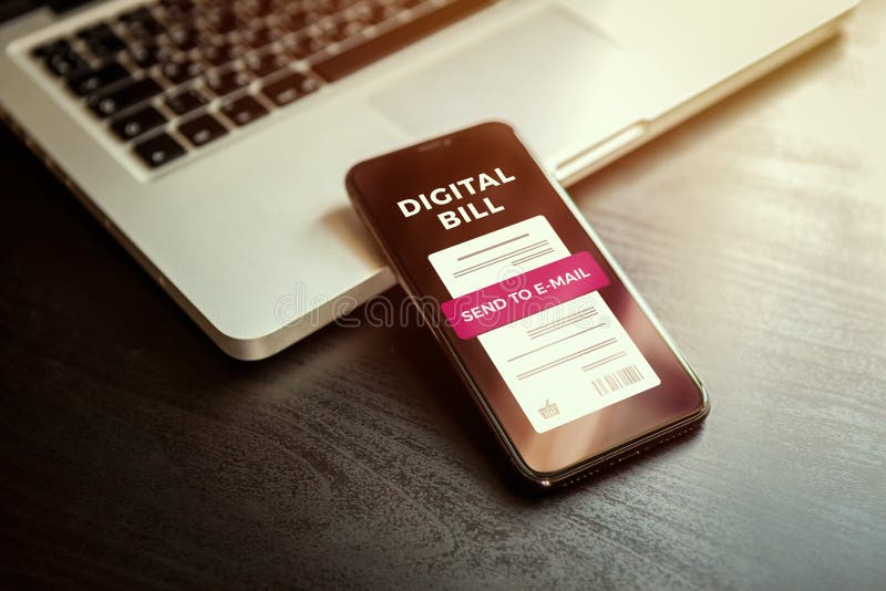 Digital Bill on Smartphone Screen, Internet Banking Concept. Electronic ...