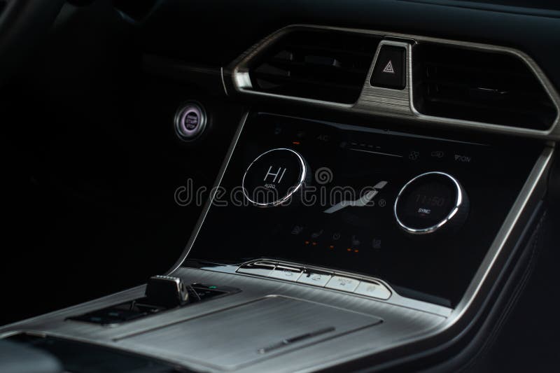 Digital Control Panel Car Air Conditioner Dashboard. Modern Car ...