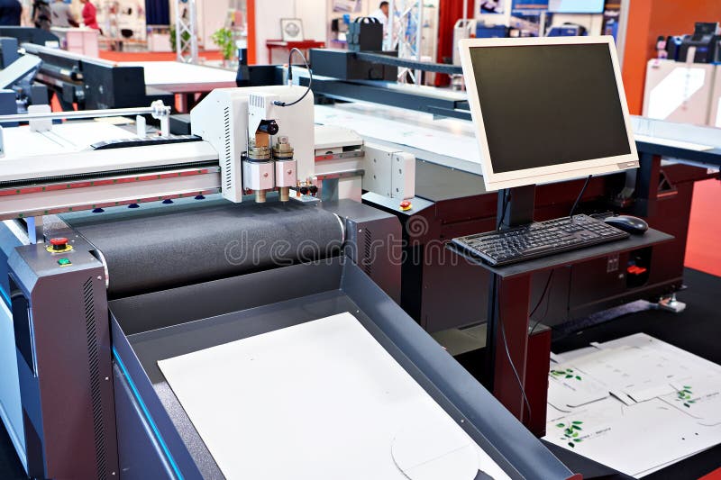 Digital Cutting Machine for Sticker, Vinyl and Cardboard Editorial ...