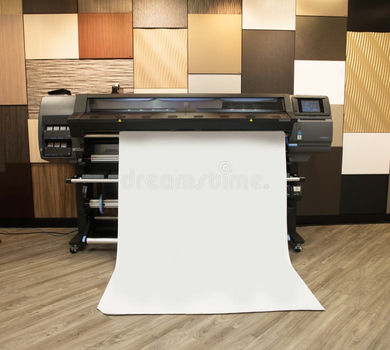 Large Format Digital Printing Head Moving Stock Photo - Image of heads ...