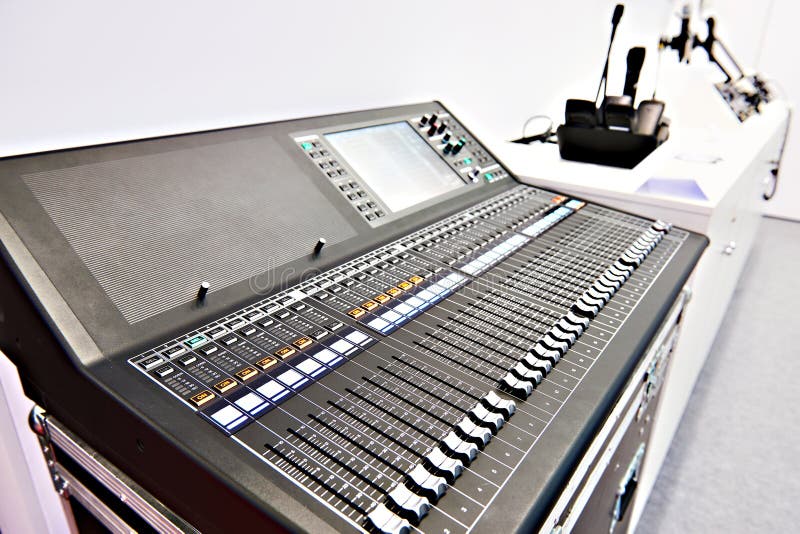 Digital Stereo Microscope With Monitor Stock Photo - Image of workplace ...