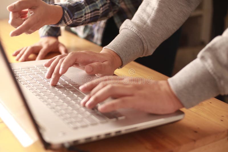 733 Computer Programmer Discussing Work Team Stock Photos - Free ...