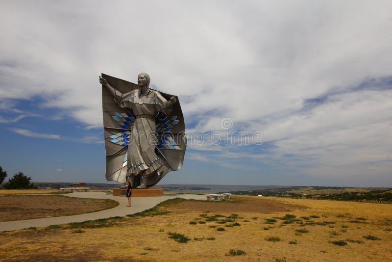 Dignity Statue, I-90 Rest Area at Chamberlain, South Dakota Editorial ...
