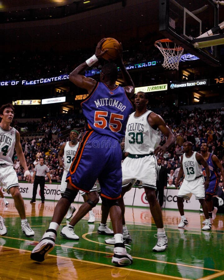 Dikembe Mutumbo, I New York Knicks Immagine Stock Editoriale - Immagine ...