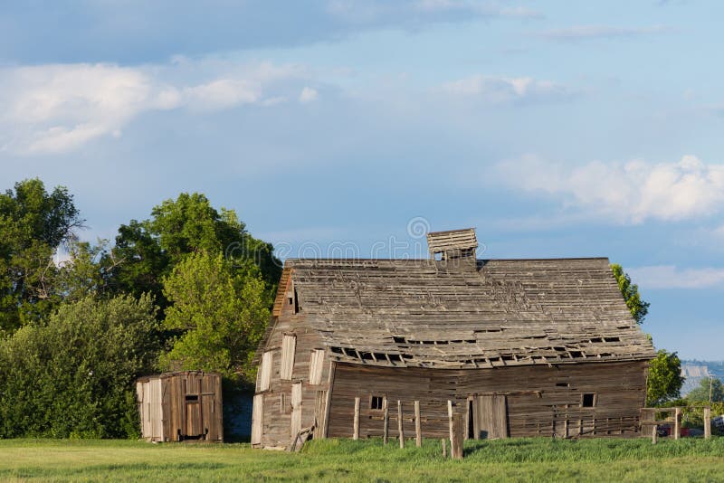 Dilapidated barn stock image. Image of decline, aging - 13560127