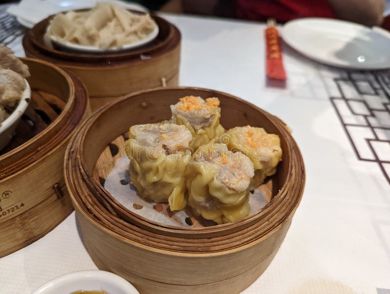 Dim Sum Chinese Appetizer Tapas Stock Image - Image of dessert, fish ...