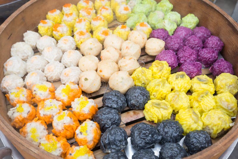 Dim sum stock image. Image of yellow, cuisine, green - 76612403 Dim sum stock image. Image of yellow, cuisine, green - 76612403