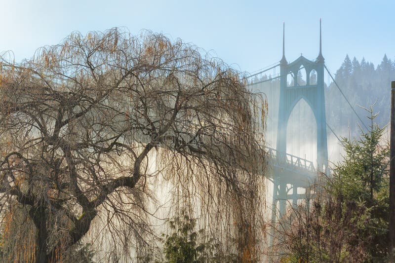 Dimma Dold St Johns Bro Portland Oregon Fotografering för Bildbyråer ...