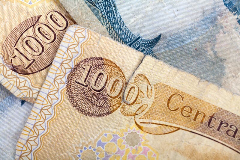 Iraq 1000 Dinar Notes CBI stock photo. Image of background - 21384488