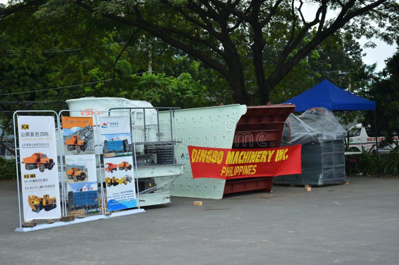 Dingbo Machine Display at Philconstruct in Pasay, Philippines Editorial ...