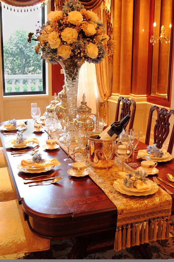 Dining Room stock image. Image of centerpiece, dine, table - 190723