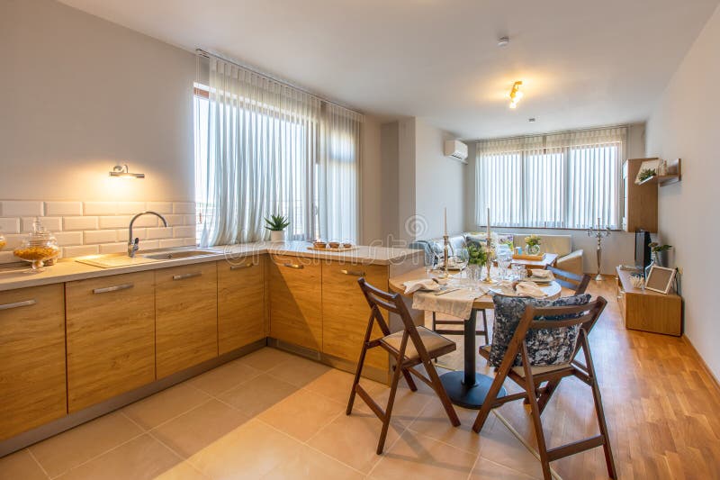 Dining Table with Table Set in Modern Dining Room Interior Design ...