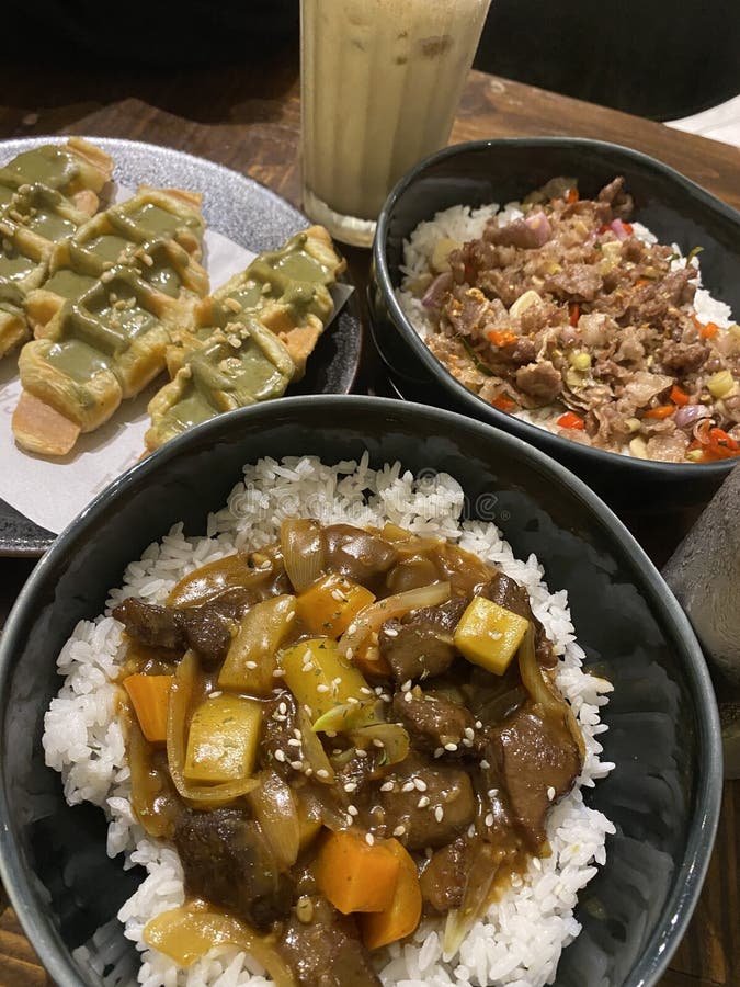 Dinner at the Caffe Curry Beef and Green Tea Stock Photo - Image of ...