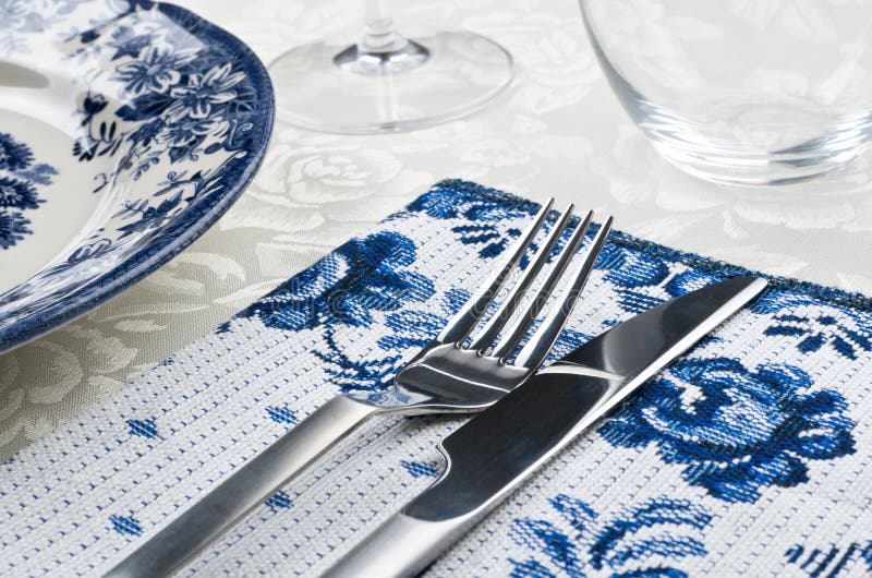 Dinner setting stock image. Image of table, napkin, white - 21782033