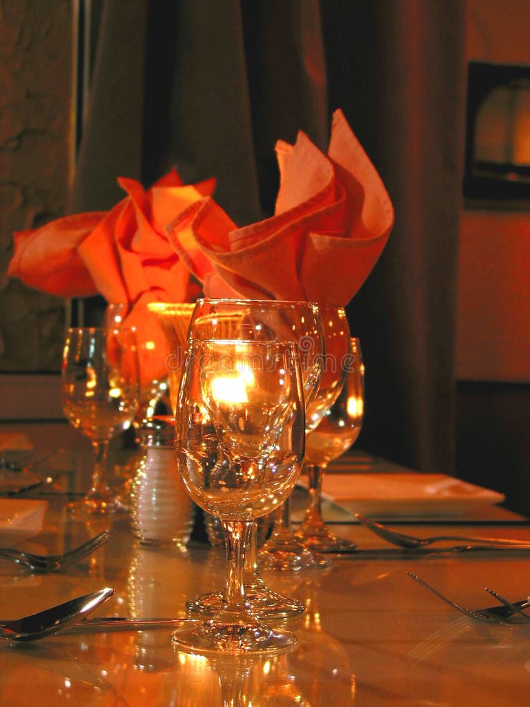 5,989 Table Setting Romantic Candlelight Dinner Stock Photos - Free ...
