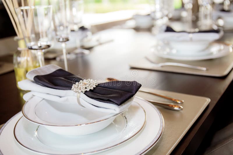 Dinnerware on table stock photo. Image of banquet, dinnerware - 142910932