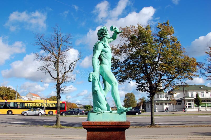 Dionysus editorial stock image. Image of statue, horn - 132565594