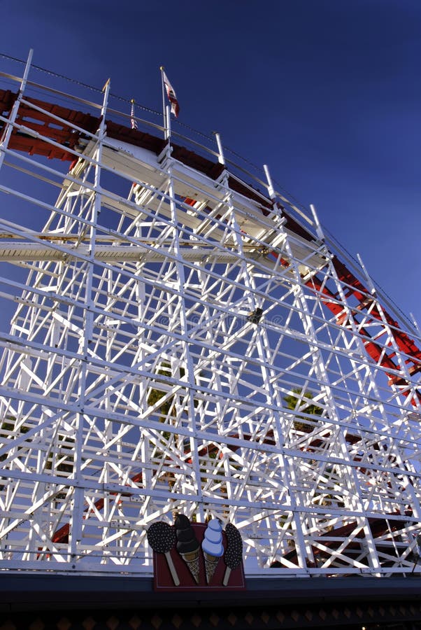 Dipper Grande Em Santa Cruz Fotografia Editorial - Imagem de rolo ...