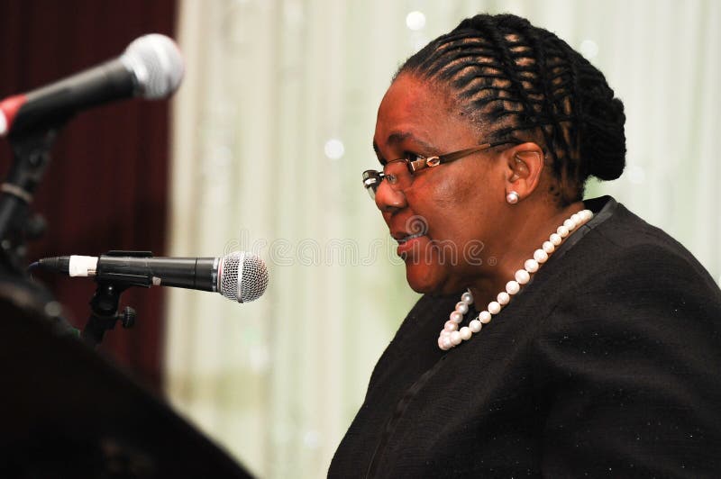 Dipuo Peters redaktionelles stockfoto. Bild von rede - 35163993