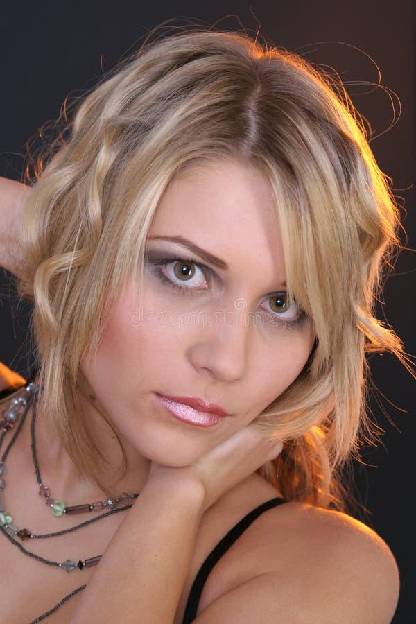 Direct Look Picture. Image: 1509973