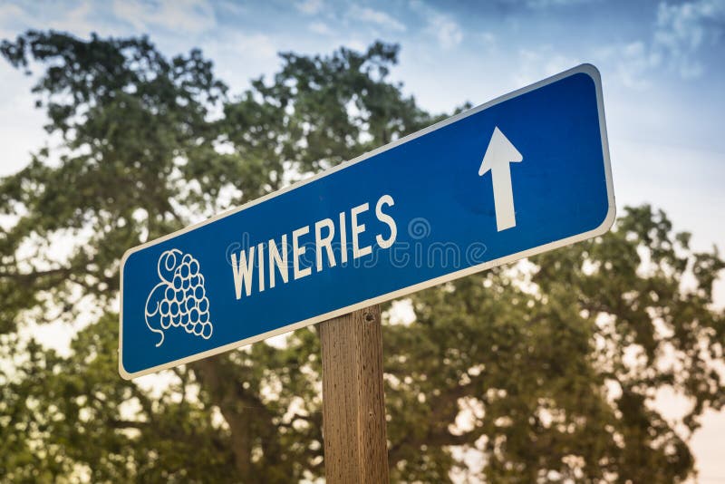 Direction Sign To the Wineries Stock Image - Image of tour, wine: 181115667