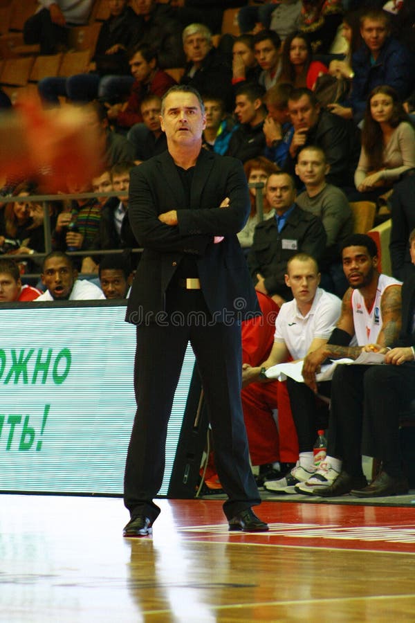 Dirk Bauermann photo stock éditorial. Image du entraîneur - 46191698