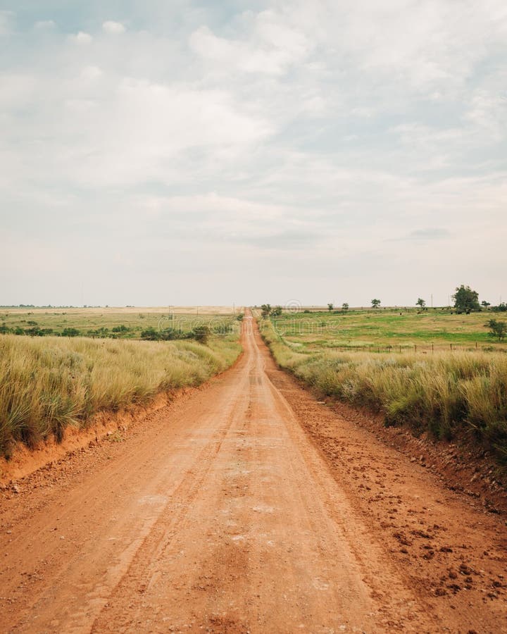 A Dirt Farm Road in Shamrock, Texas Stock Photo - Image of agriculture ...