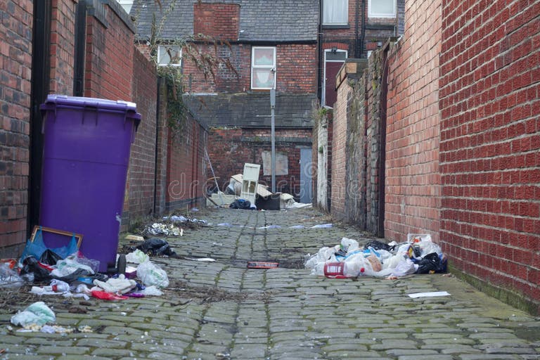 Dirty back alley stock image. Image of lamp, house, dangerous - 22689715