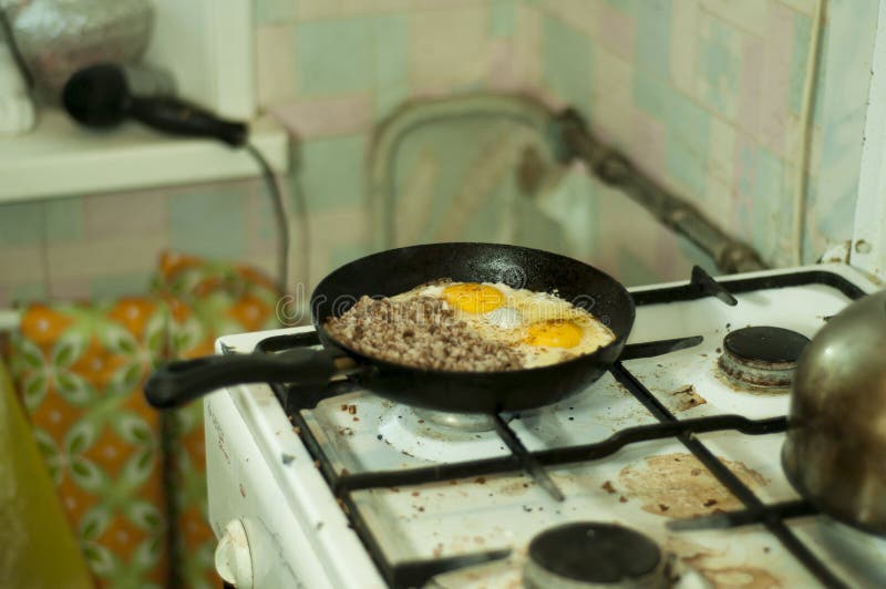 Dirty breakfast stock image. Image of dirty, glasses - 90781237