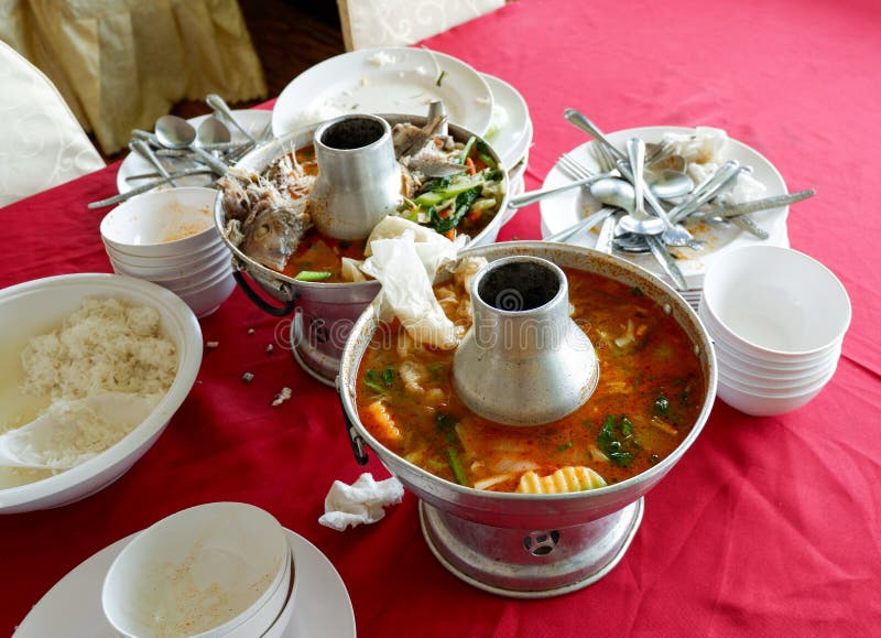 Dirty dish - waste food stock photo. Image of empty, tomato - 98051136