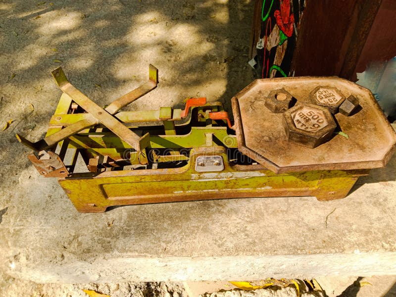 Dirty Indian Weighing Scale or Taraju Stock Image - Image of kilogram ...