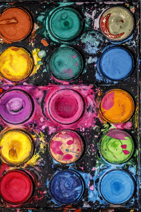Dirty Watercolor palette stock image. Image of objects - 123378029