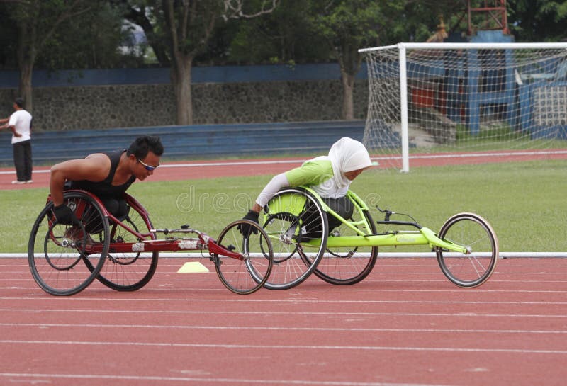 Disabled athletes editorial photography. Image of bicycle - 35426372