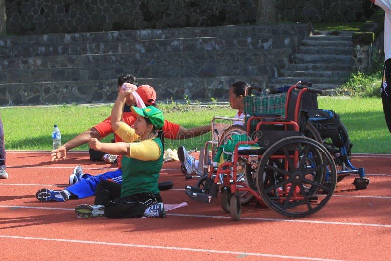 Disabled athletes editorial photography. Image of training - 50018407