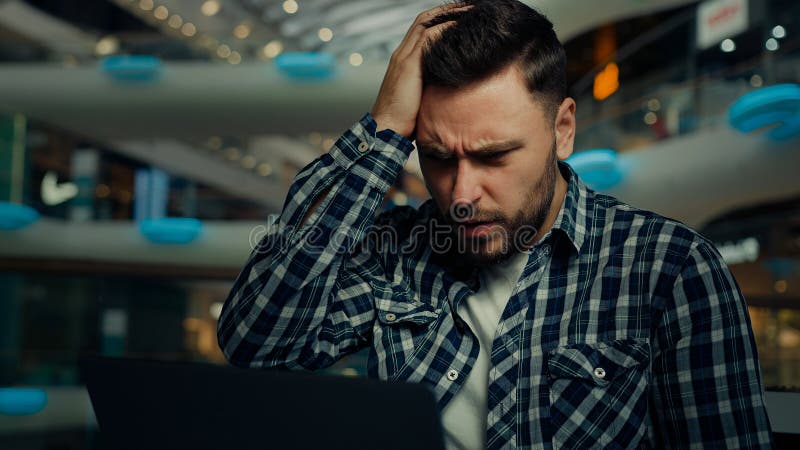451 Sad Computer User Stock Photos - Free & Royalty-Free Stock Photos ...