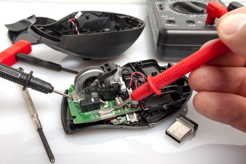 Broken Computer Mouse Stock Photos - Download 284 Royalty Free Photos