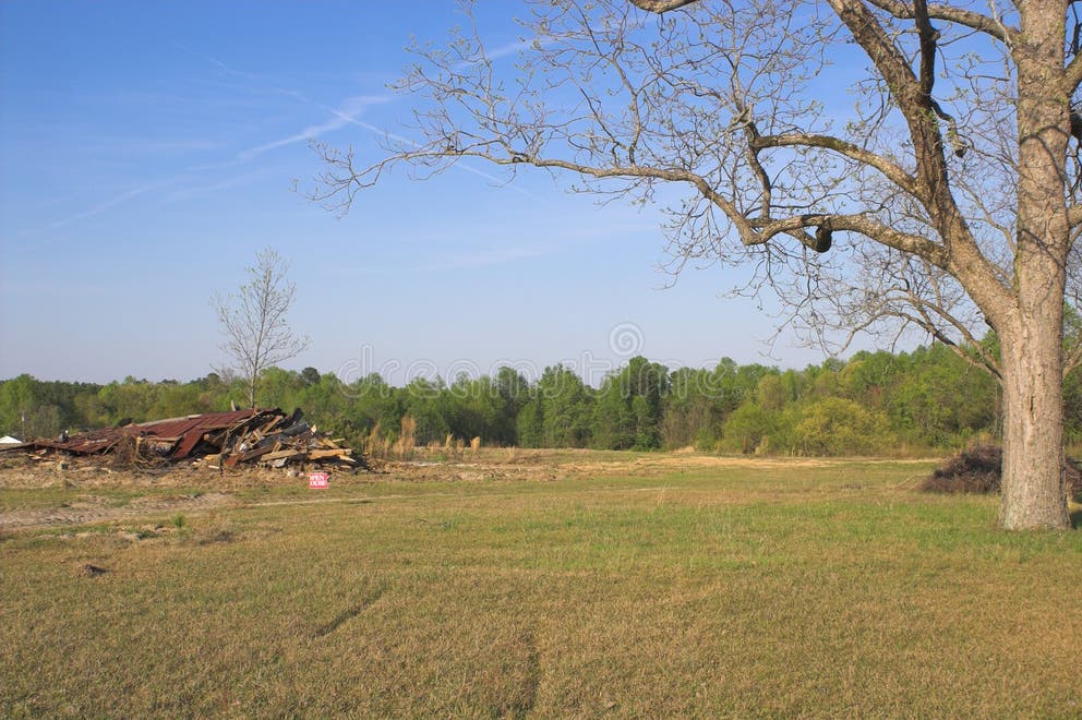 Disaster House stock image. Image of progress, estate - 4925253