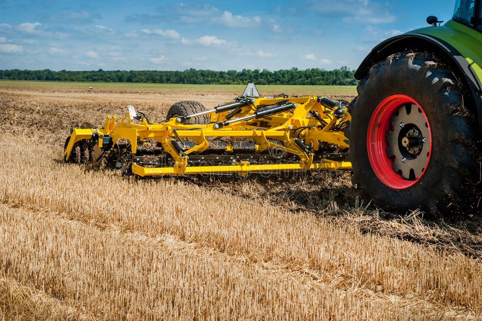 Disc Cultivator, Tillage System with Tractor Stock Image - Image of ...