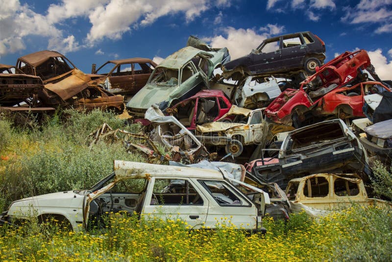 Junk Cars Junkyard Stock Photos - Download 2,053 Royalty Free Photos