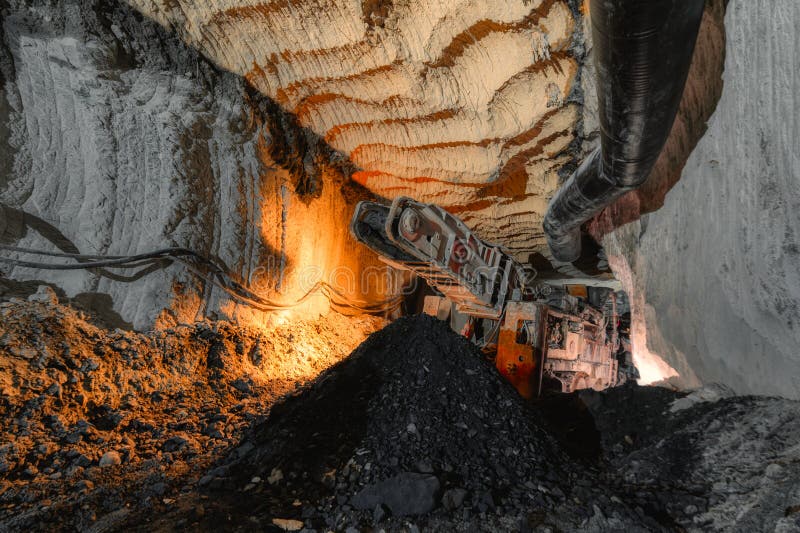 Discharge Conveyor of a Roadheader. Underground Mining of Ore Deposits ...