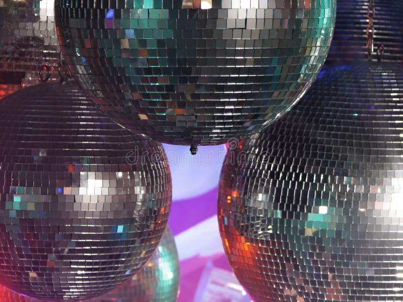 Disco-Kugel stockfoto. Bild von unterhaltung, langsam - 7674120