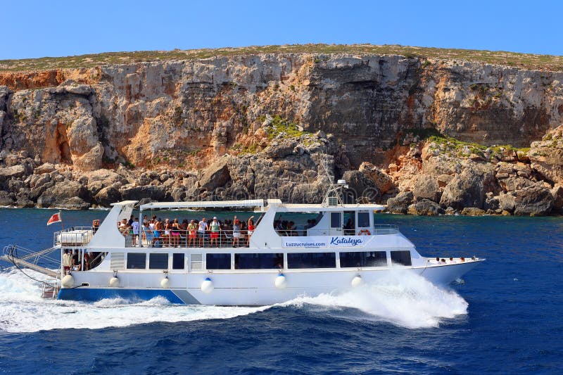 Discover Hidden Treasures, Fascinating Rock Formations, Editorial Image ...