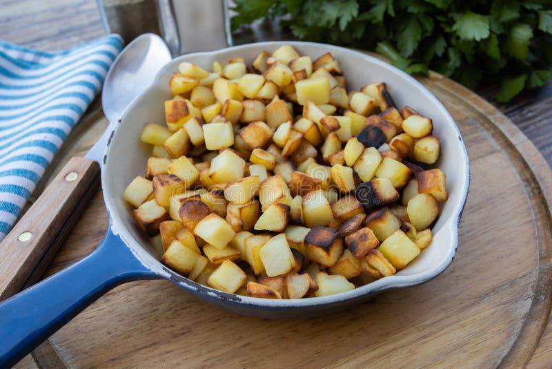 Dish of hash browns stock photo. Image of browns, aliment - 211930250