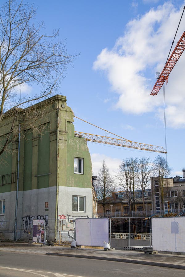 The Dismantling of a Building Editorial Image - Image of architecture ...