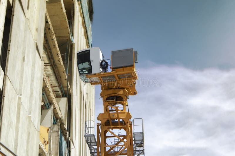 About Dismantling Process on Tower Crane and Lifting Parts of Tower ...