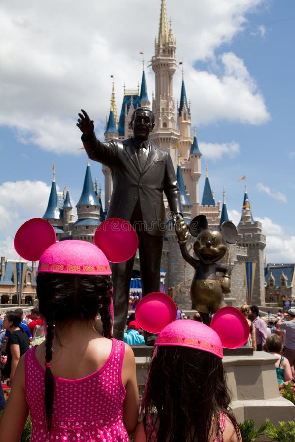 Disney Castle editorial stock image. Image of castle - 11778549