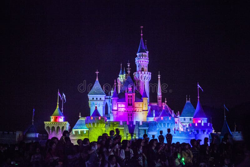 Disneys slott redaktionell fotografering för bildbyråer. Bild av ...