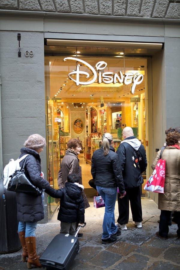 Disney store Florence editorial stock photo. Image of exclusive - 22485513